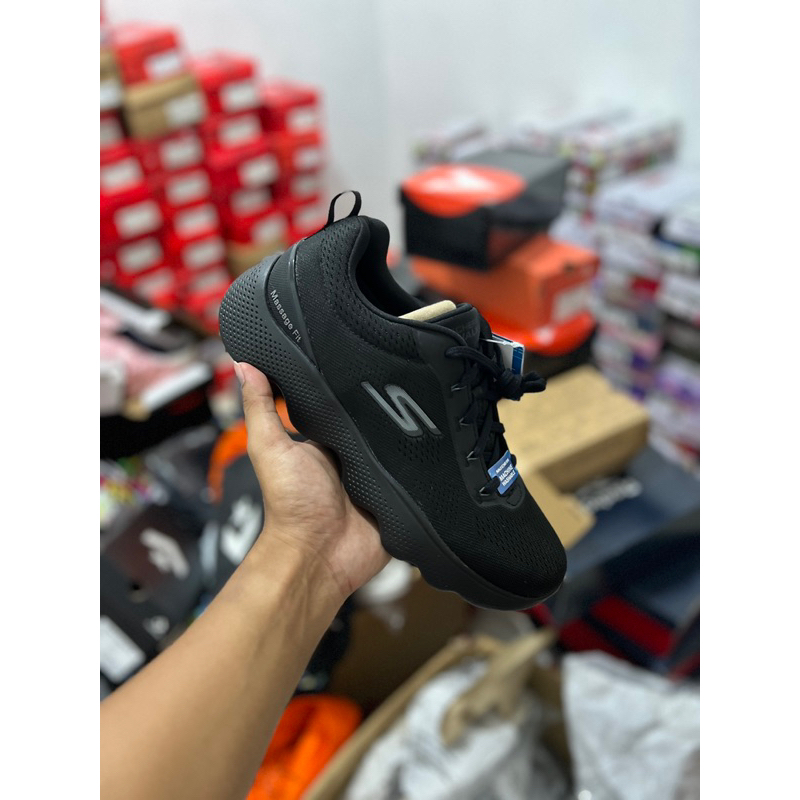 Jual Skechers Go Walk Massage Fit Full Black Original BNIB Resmi ...