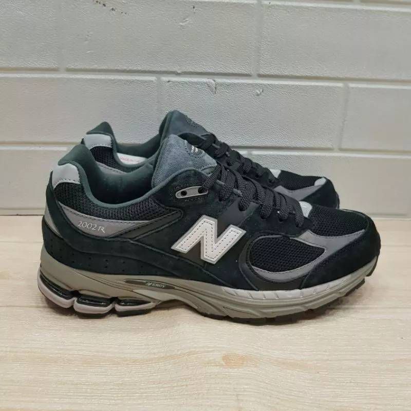 Jual New Balance 2002R Black Dark Grey Premium Original | Shopee Indonesia