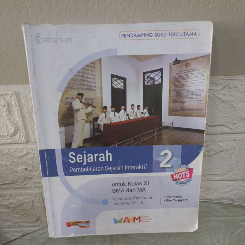 Jual buku sejarah kelas 11 platinum kurikulum 2013 | Shopee Indonesia