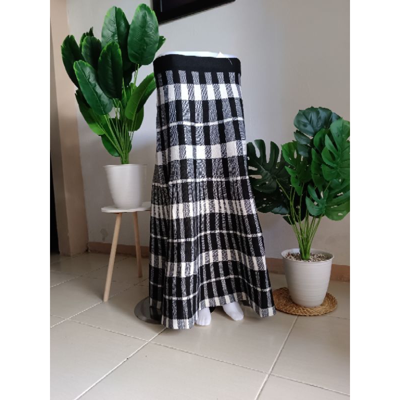 Jual Rok elegan monokrom | Shopee Indonesia