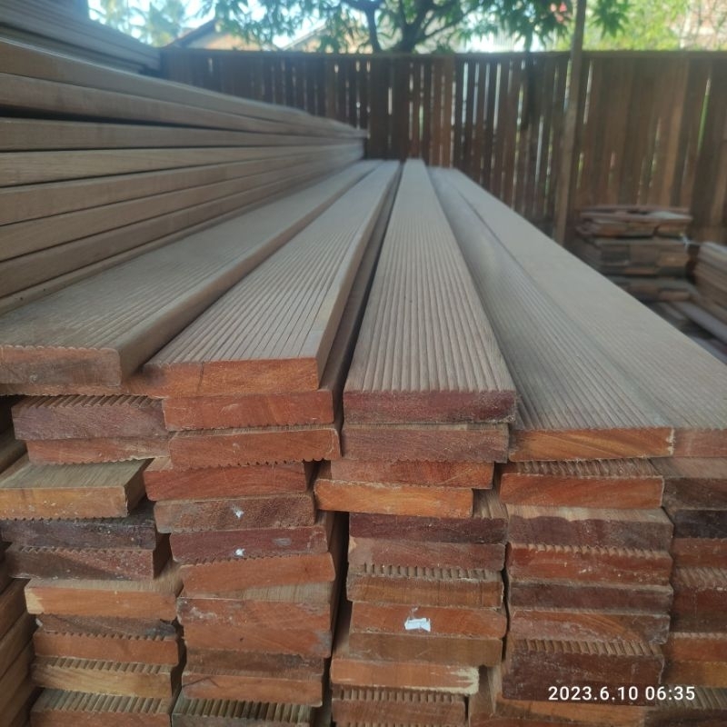 Jual Papan Lantai Kayu Outdoor Decking Bengkirai Non Ulin 1,9 x 9 x 300 ...