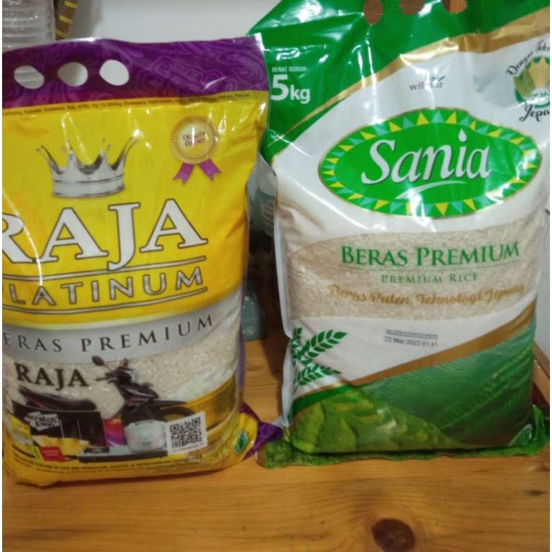 Jual beras 5 kilo/ beras raja/ beras sania/ beras sentra wangi | Shopee ...