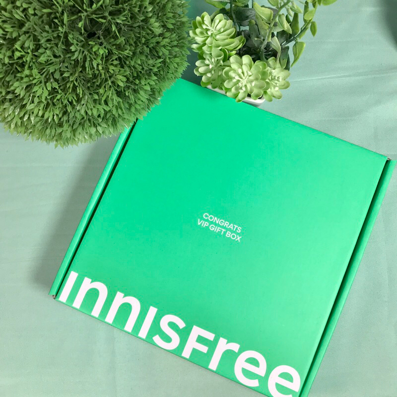 Jual [innisfree] NEW ISLE VIP GIFT BOX 2023 / Vitamin C Green Tea ...