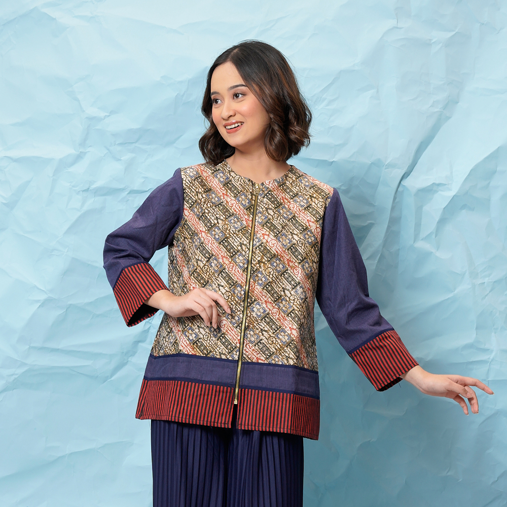 Jual NONA RARA - Lowry Indigo T2057, Baju Batik Kasual Modern | Shopee ...