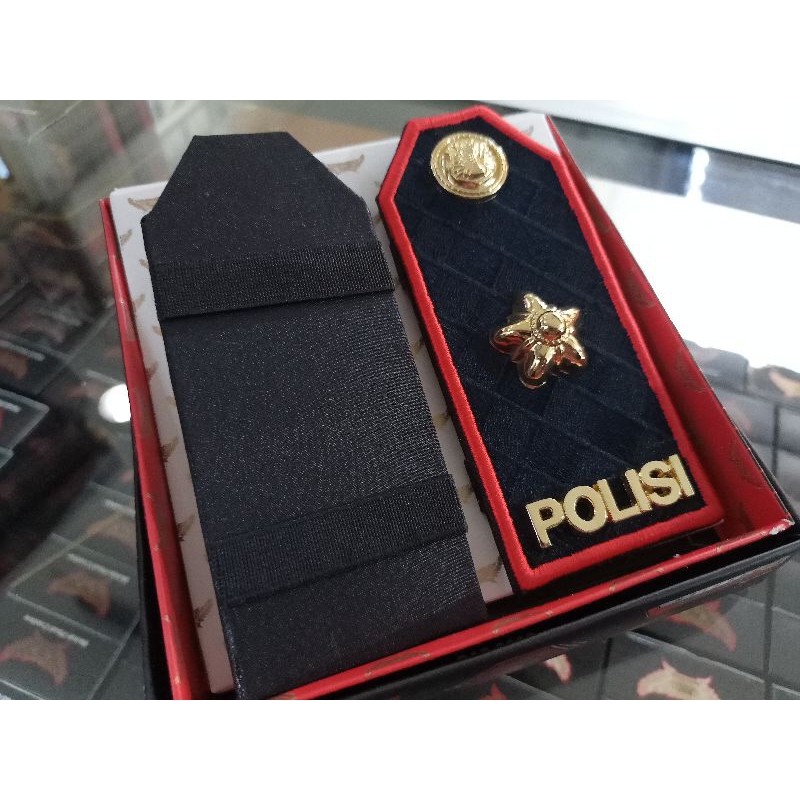 Jual PANGKAT PDU POLISI KOMPOL LIS MERAH | Shopee Indonesia