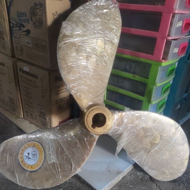 Jual kipas kapal 19 - 28 Kuningan propeller baling baling | Shopee ...