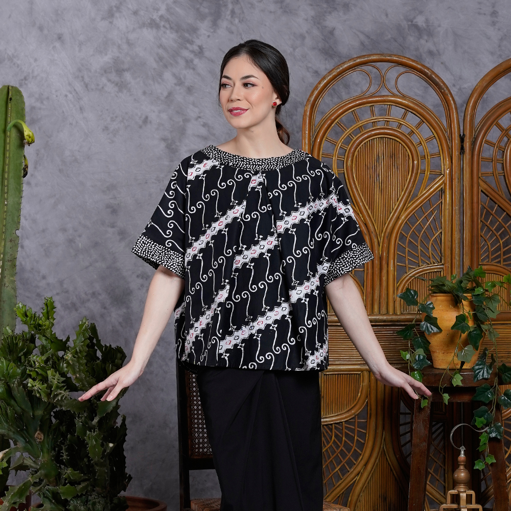 Jual NONA RARA - Roka Garut T2311, Baju Batik Kasual Modern | Shopee ...