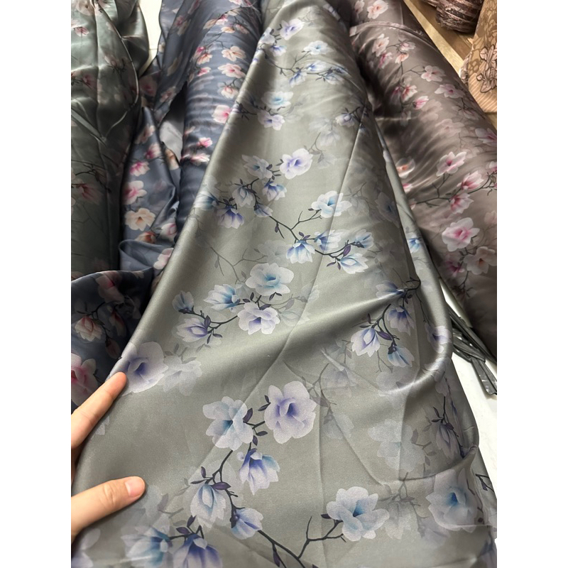 Jual Kain arnami silk brown | kain silk | armany silk | motif batik ...