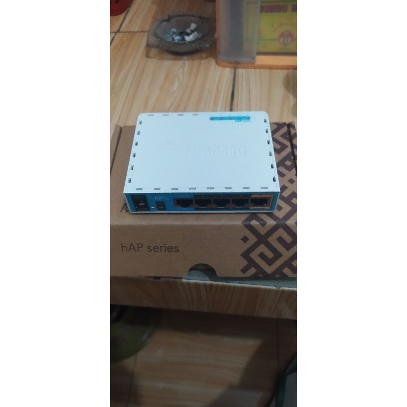 Jual Mikrotik Router hAP ac Lite RB952Ui-5ac2nD DualBand 2.4G/5G ...