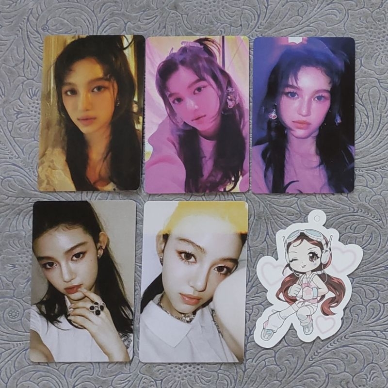 Jual Official Photocard Danielle NewJeans Get Up Beach Bag Ver ...