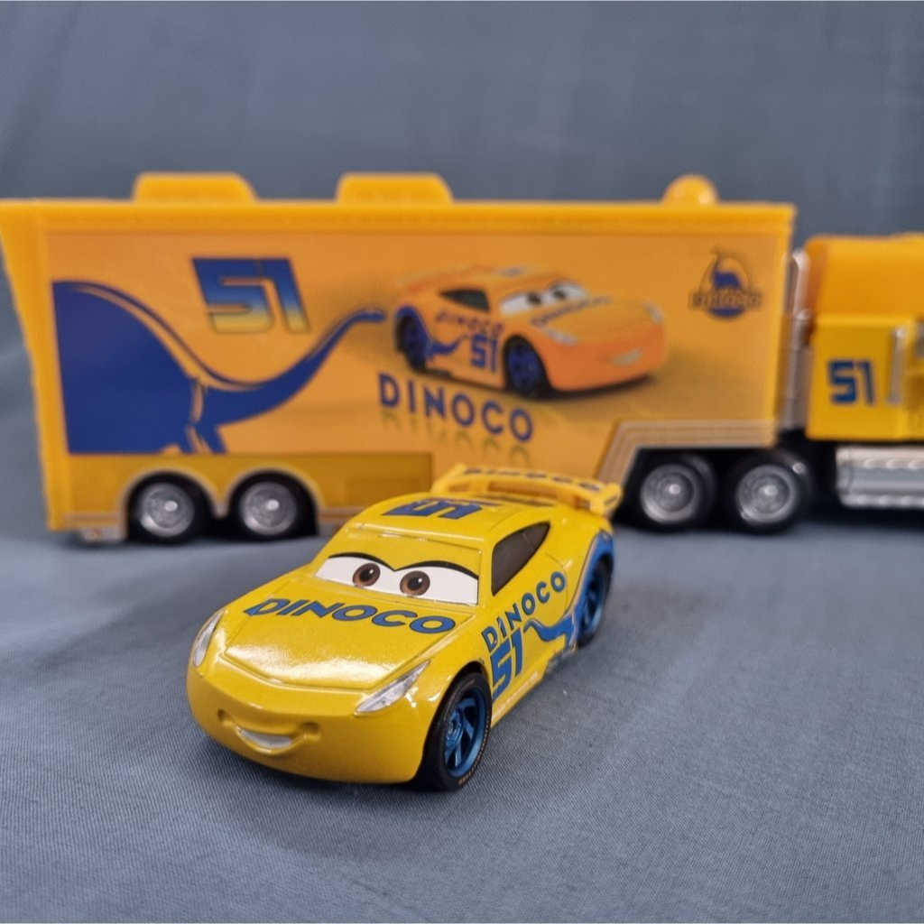 Jual Diecast Cars Mack Truck Dinoco 51 Kuning transporter set panjang ...