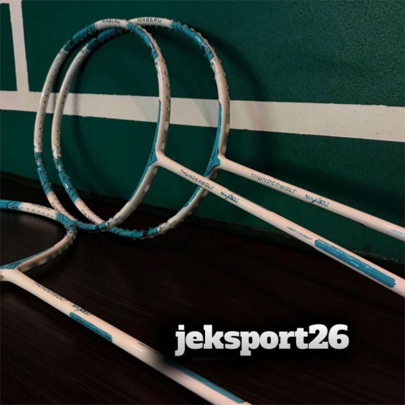 Jual Raket Badminton Maxbolt Thunderbolt 35 Lbs Original Free Tas Dan ...