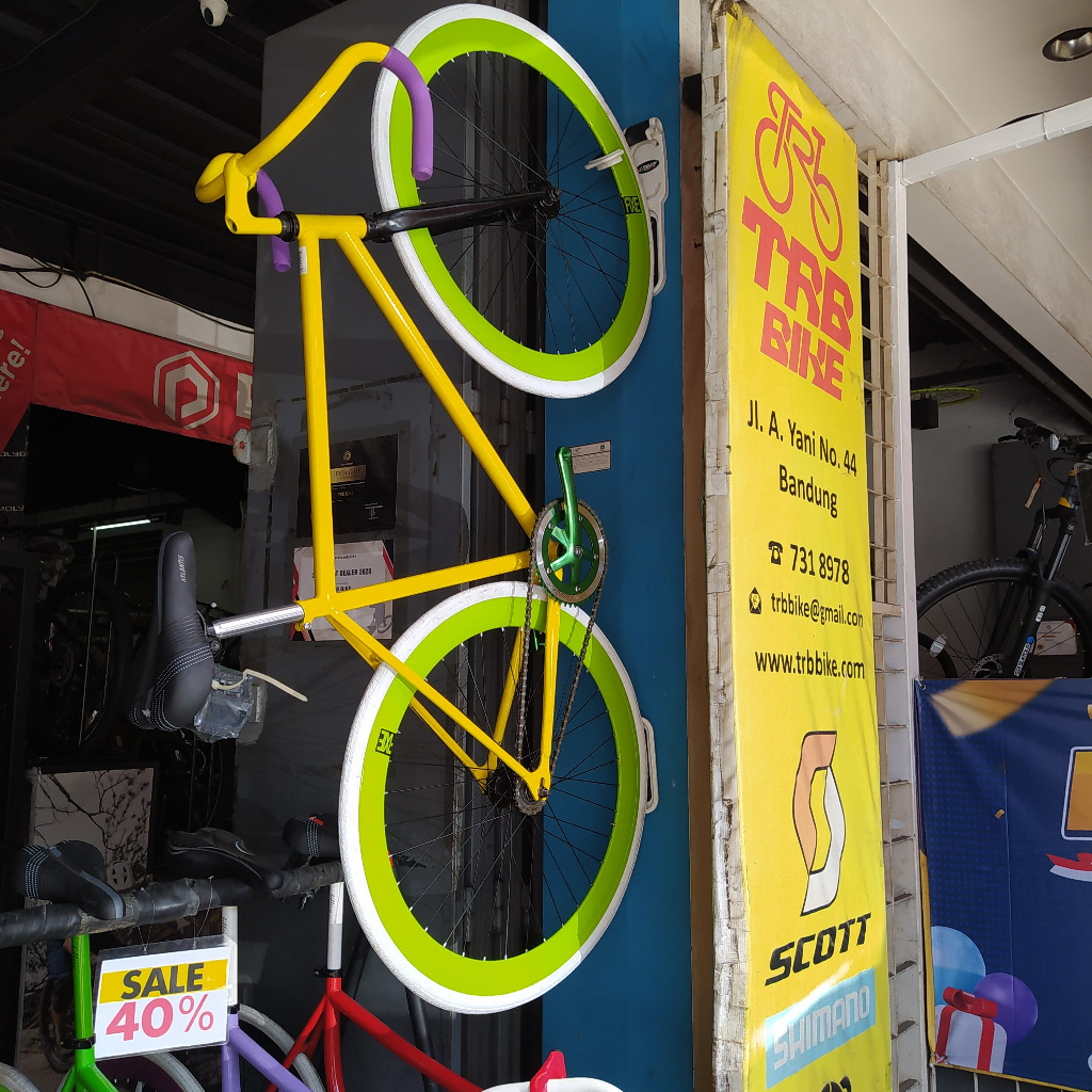 Jual Display Cycloc Ultimate Original Display Dinding Sepeda | Shopee ...