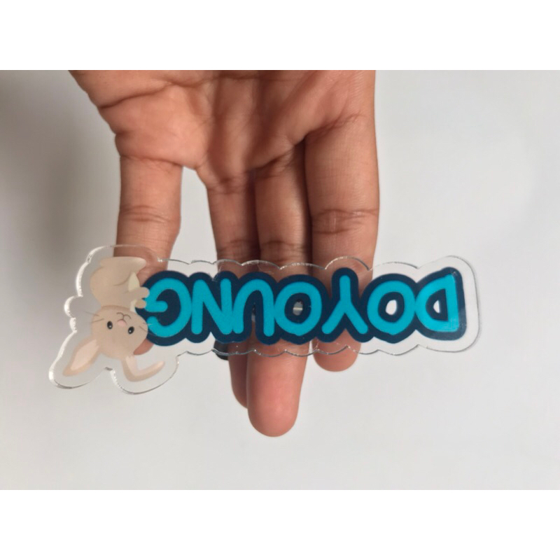 Jual Acrylic Name Tag Lightstick TREASURE | Shopee Indonesia