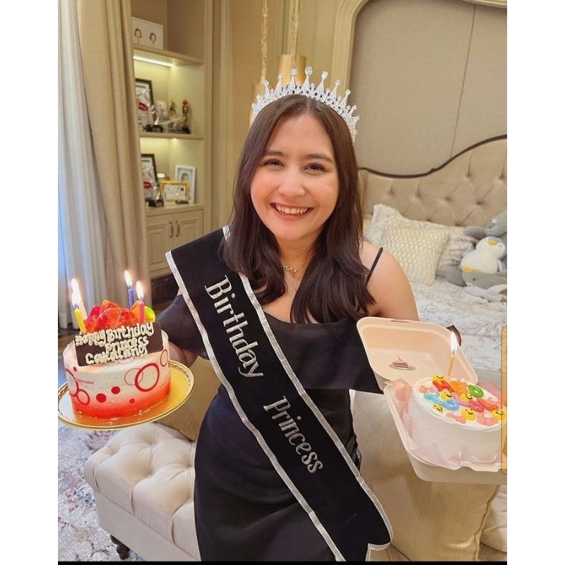 Jual selampang wisuda dewasa estetik terbaru 2023 dengan list/pinggiran ...