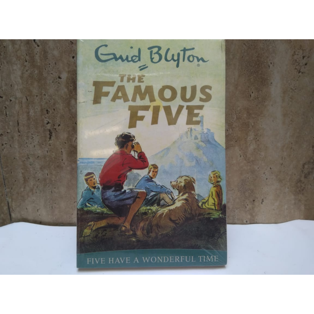 Jual Paperback Original Buku Novel The Famous Five Five Have A
