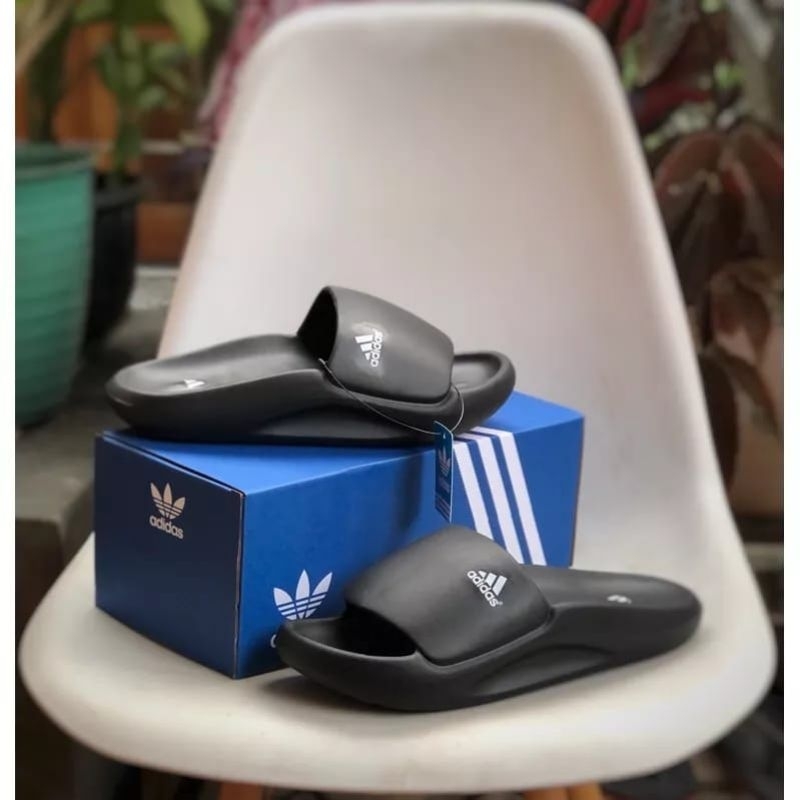 Jual SANDAL SLIDE SLOP ADIDAS EVA YEEZY KANYE WEST / SANDAL SELOP ...