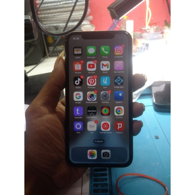 Jual iPhone XR 128Gb minus | Shopee Indonesia