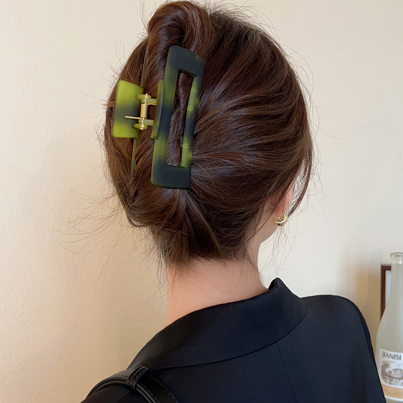 Jual Jepit Rambut Salon Transparan 9cm Model Kotak Bolong Matte Glossy ...