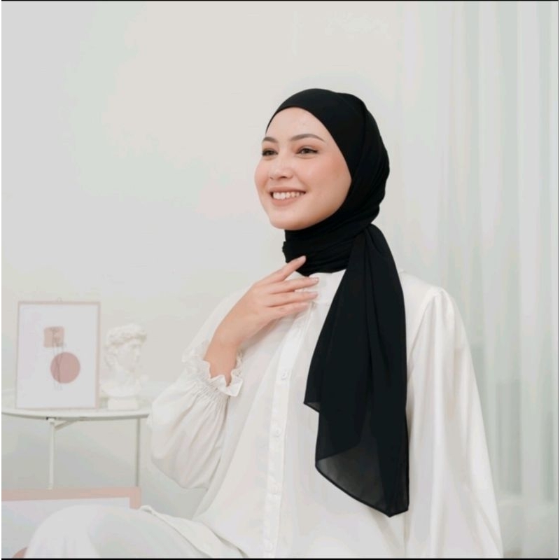 Jual [NEW] Hijab Urban - Instan Aimee Hitam (Pashmina) | Shopee Indonesia