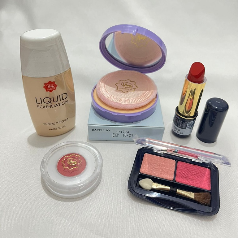 Jual Paket Makeup Simple Viva | Set Makeup Simple Viva | Makeup Simple ...