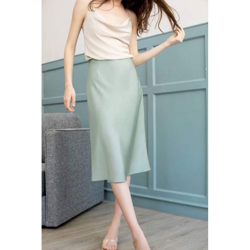 Jual Kagura Satin Skirt / Rok Midi Kekinian / Rok Mini Korea Style ...