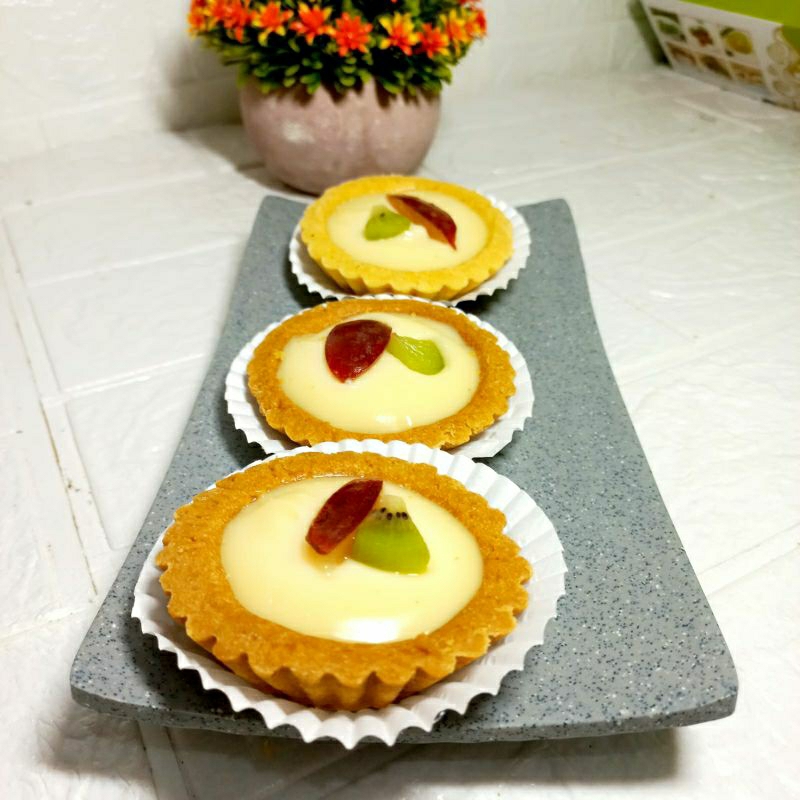 Jual Kue Tradisional/Jajanan Pasar/Kue Pie Minimal 15 Pcs | Shopee ...