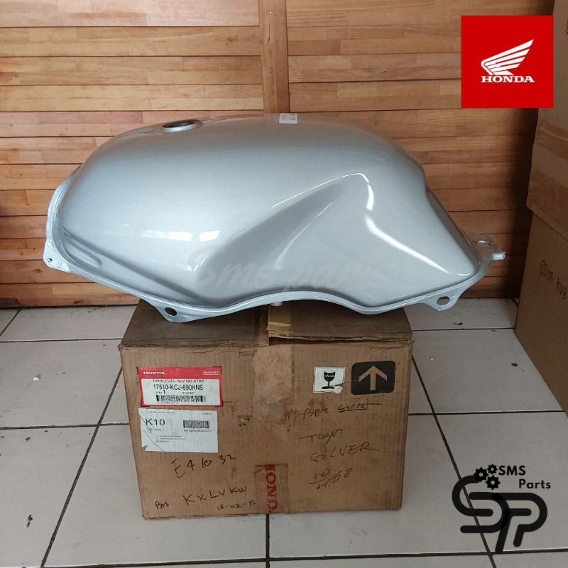 Jual Tangki Bensin Tiger Lawas Lama Tiger 2000 Tilas Tilam Silver ...