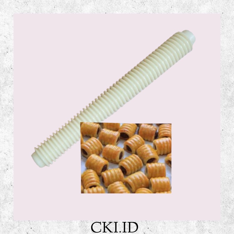 Jual Rolling Pin Nastar Buatan Malaysia Garis Kecil | Shopee Indonesia
