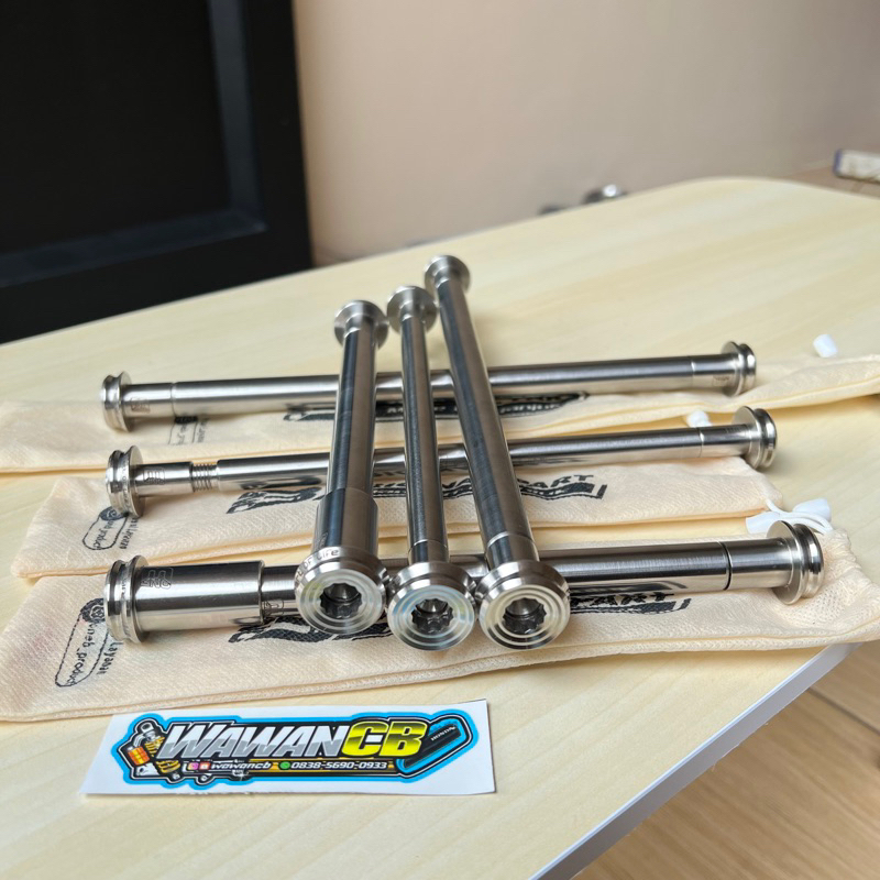 Jual As roda depan ninja R RR segi 12 as tengah kaze as belakang kaze ...