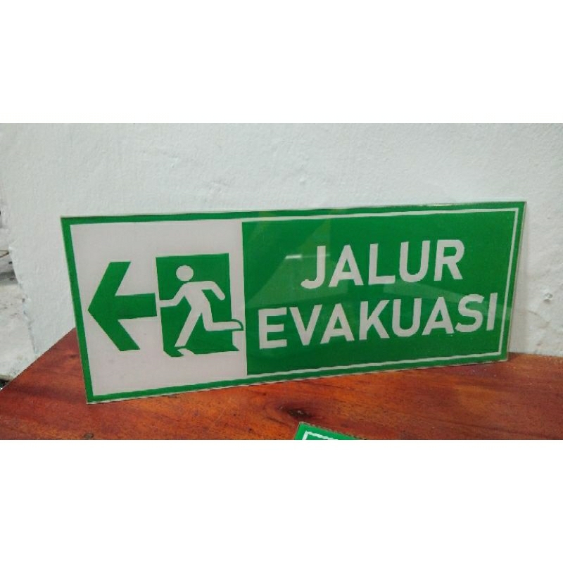 Jual SIGN RAMBU - AKRILIK JALUR EVAKUASI, PAPAN ACRILIC K3 | Shopee ...