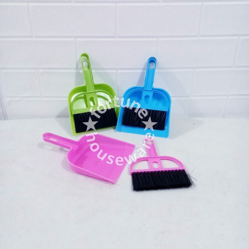 Jual Mini Dustpan Set / Sapu Mini + Pengki | Shopee Indonesia