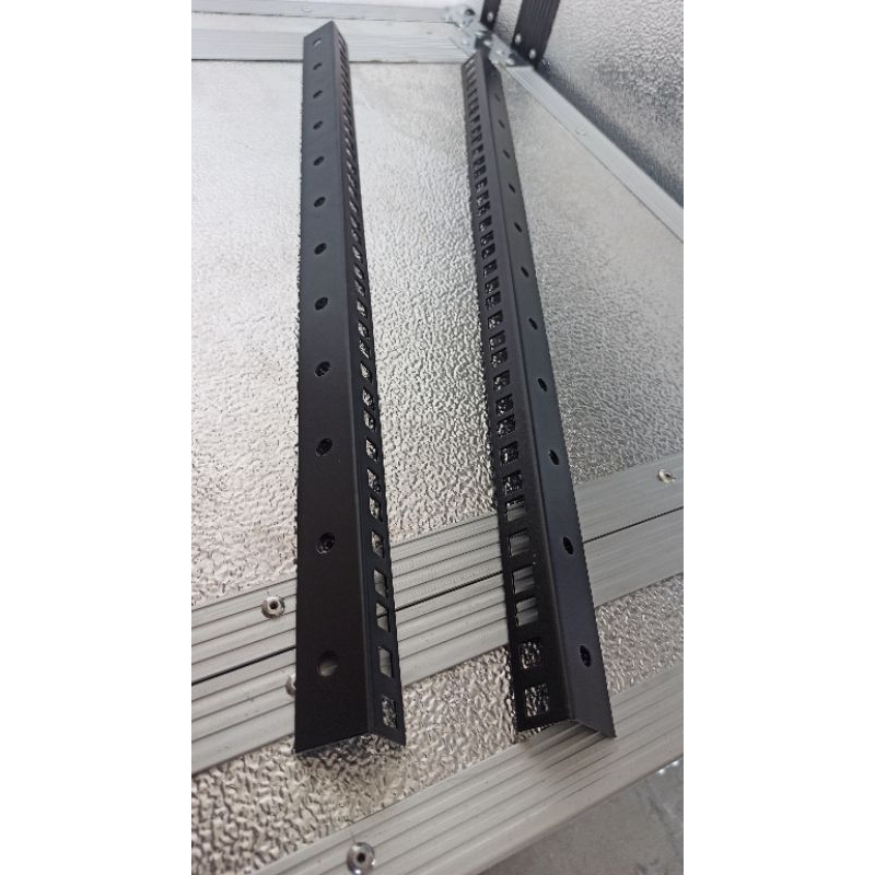 Jual Besi rack mounting / power / accessories music audio 12yu Model L ...