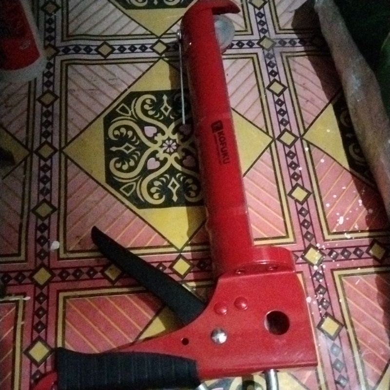 Jual alat tembak lem kaca silicone sealant | Shopee Indonesia