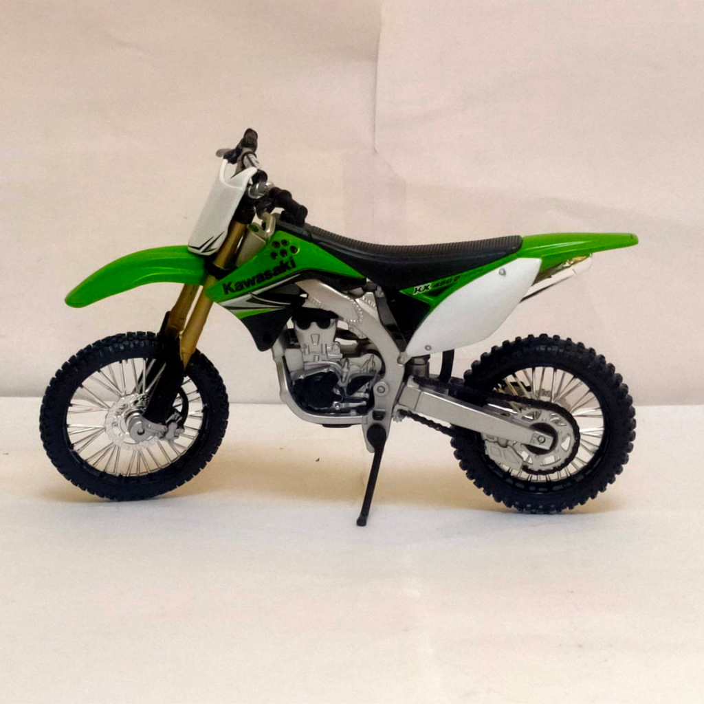 Jual Diecast Motor Trail Kawasaki KX 450F Miniatur motorcross Maisto 1: ...