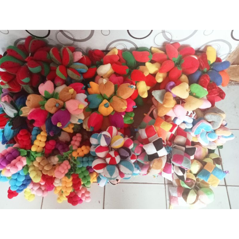 Jual isi20pcs -Gantungan kunci terlaris, termurah, harga per kodi isi 20pcs,,bendolan, souvenir ...