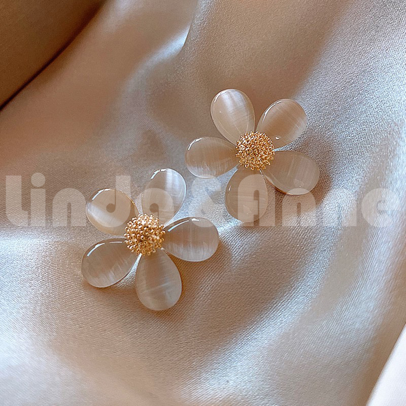 Jual Anting Tusuk Motif Bunga Simple Ala Bahan Sterling Silver Untuk ...