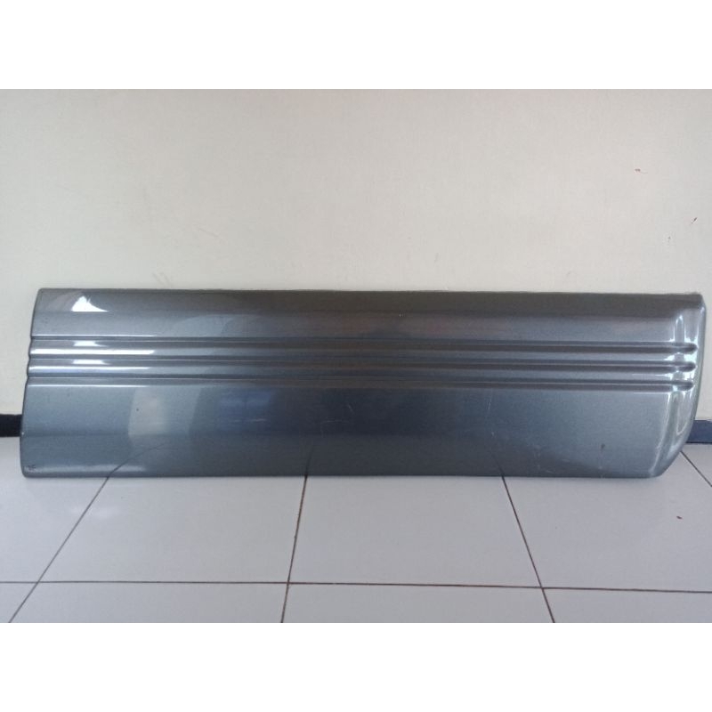 Jual ORI TOYOTA Molding krista 97 - 2000 - 2004 (HARGA SATUAN) | Shopee ...