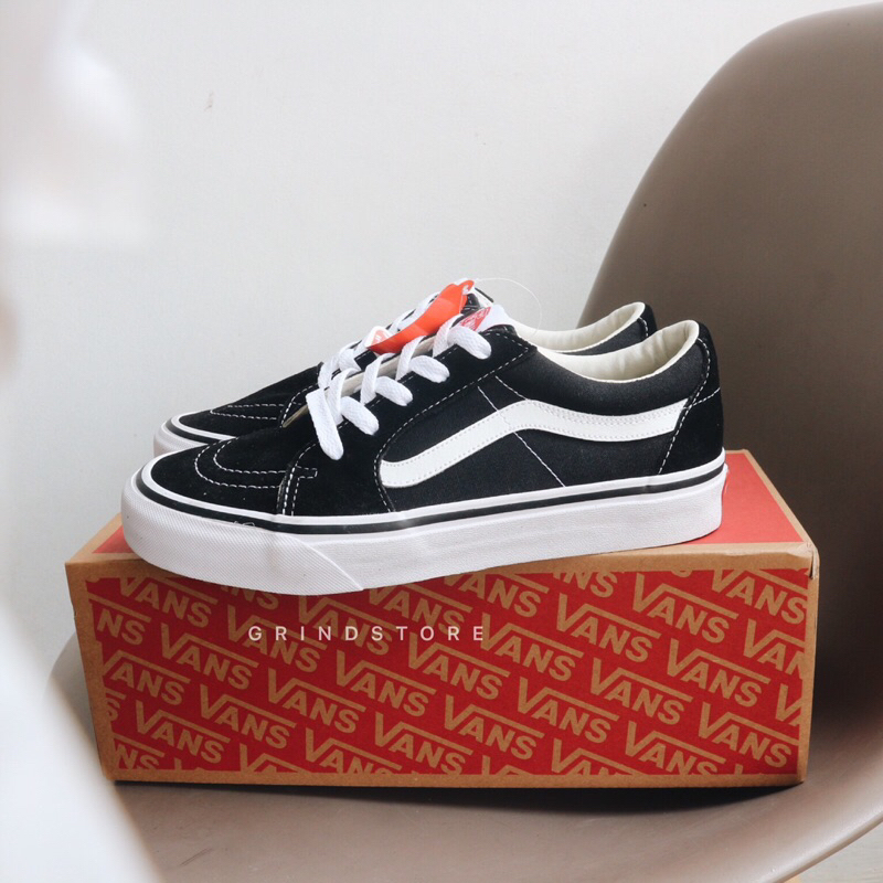 Jual VANS SK8 LOW BLACK WHITE GLOBAL ORIGINAL LEGIT | Shopee Indonesia