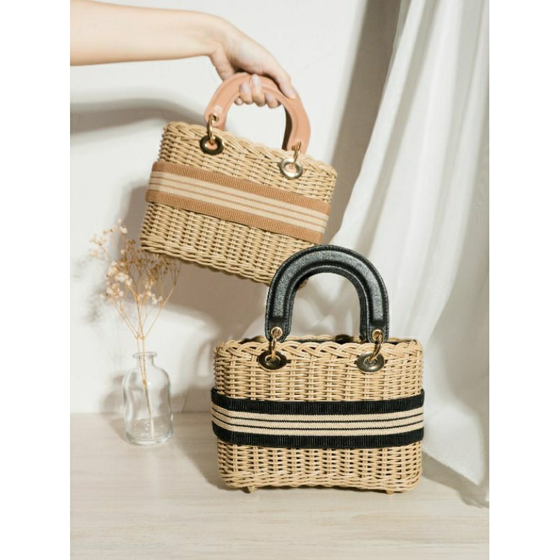 Jual Lady Weweave Rattan Bag | Shopee Indonesia