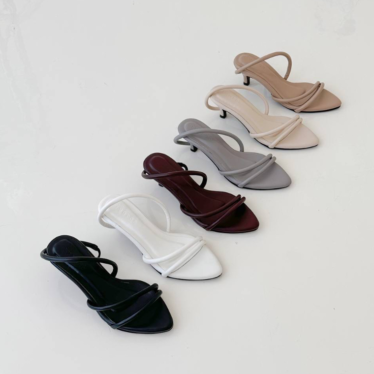 Jual IVOREE - Gemme Heels - Heels Strap - Heels Wanita - Heels Lancip ...