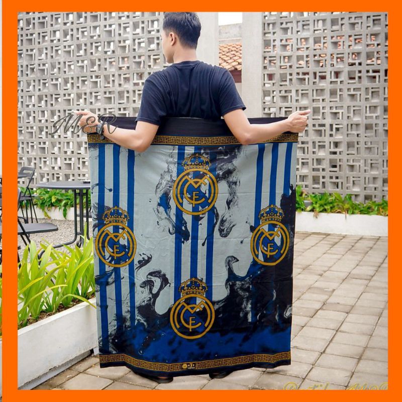 Jual Sarung Batik Palaikat Motif Real Madrid Eklusif | Shopee Indonesia
