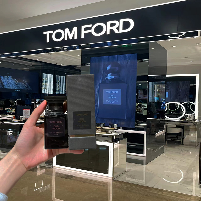 Jual TF Tom Ford Oud Wood Eau De Parfum EDP 100ML | Shopee Indonesia