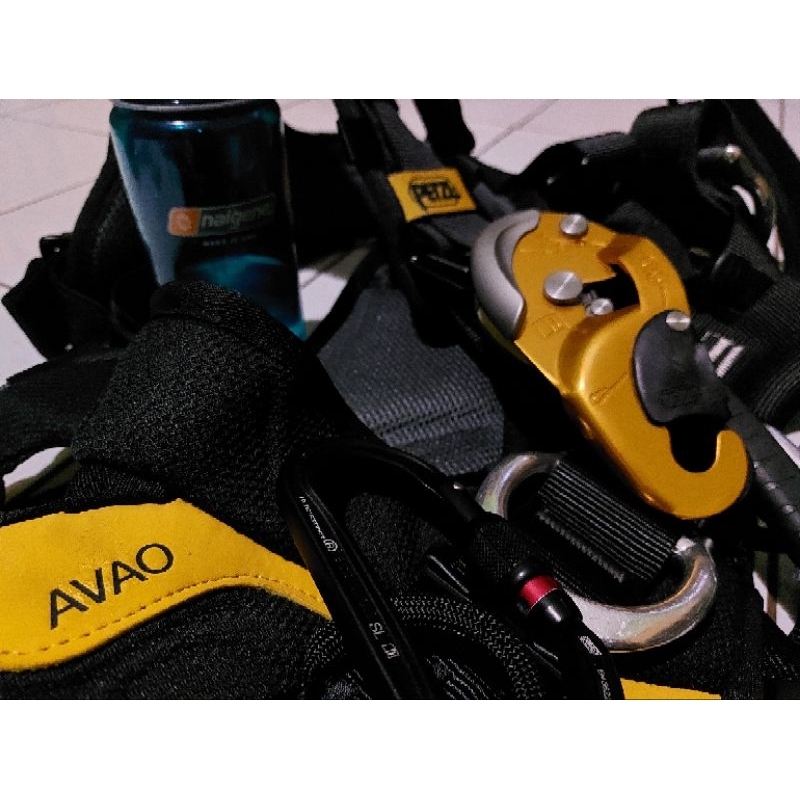 Jual Harnest dan Rig Petzl | Shopee Indonesia