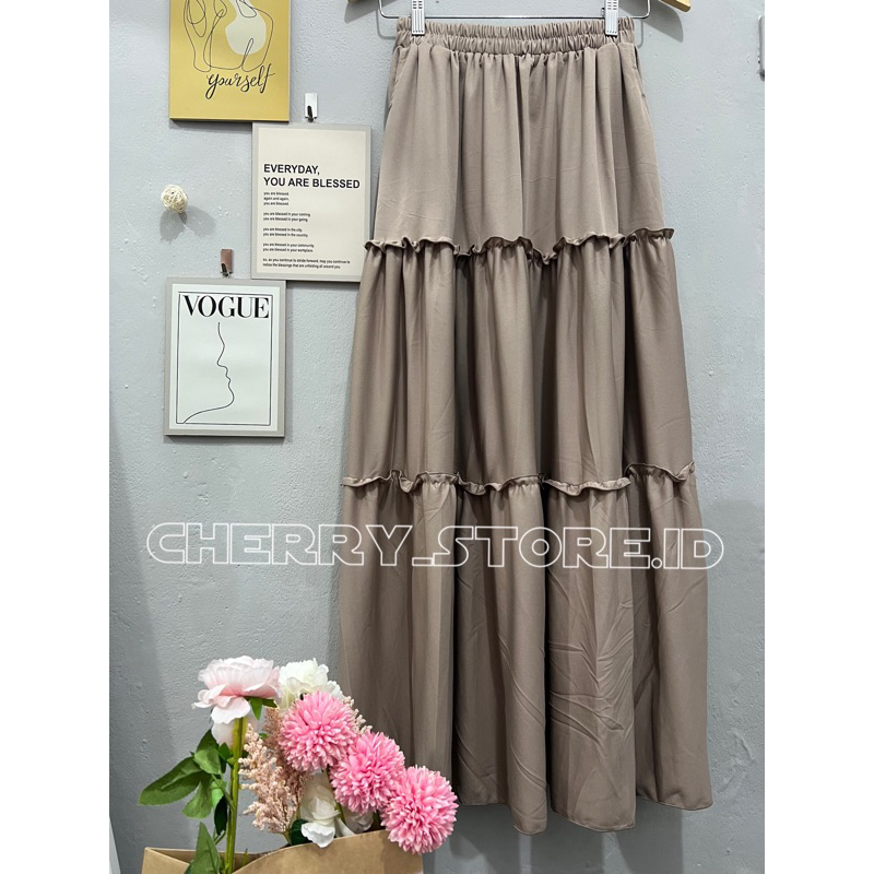 Jual Cherry_ Ruffle Skirt 3 susun / rok panjang wanita / skirt korean ...