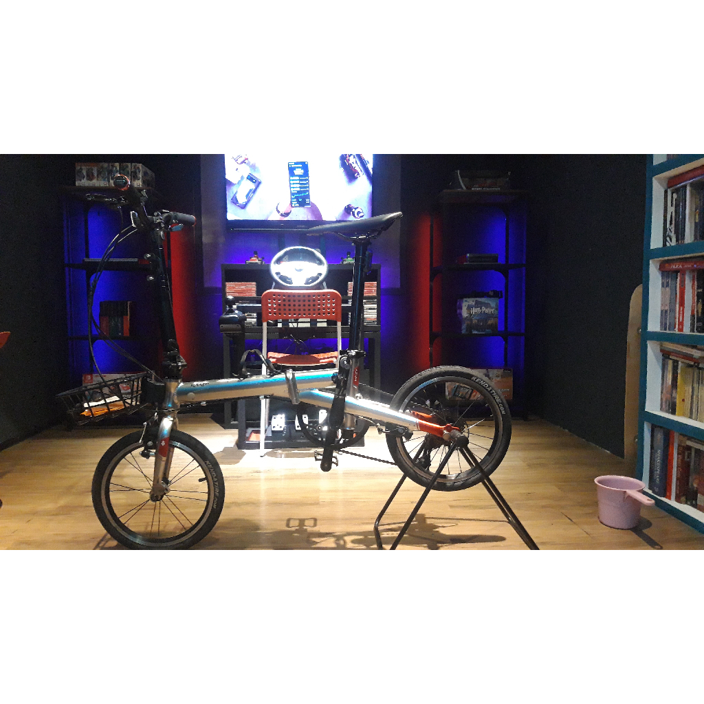 Jual CAMP HAZY 9 SPEED FOLDING BIKE ORIGINAL SILVER RED Sepeda Lipat ...