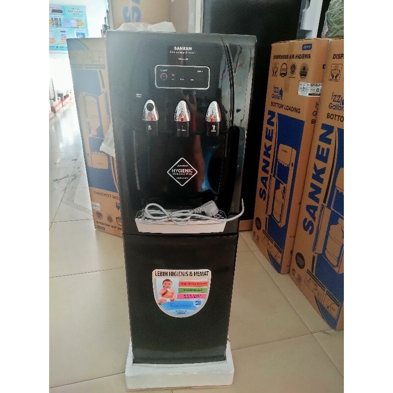 Jual Dispenser Sanken Galon Bawah Hwd C500E | Shopee Indonesia