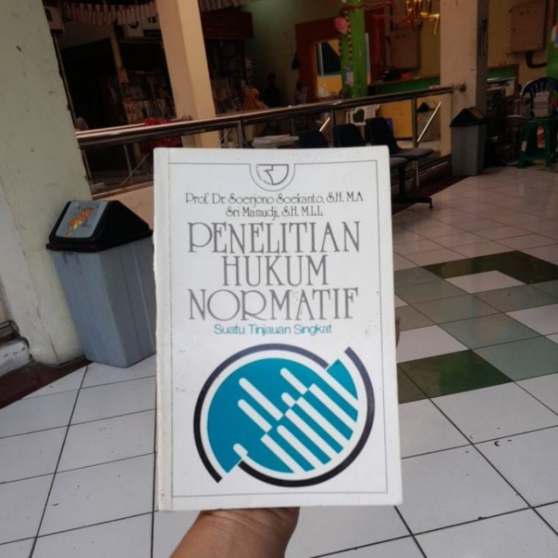 Jual Buku Penelitian Hukum Normatif Suatu Tinjauan Singkat Soerjono Soekanto | Shopee Indonesia