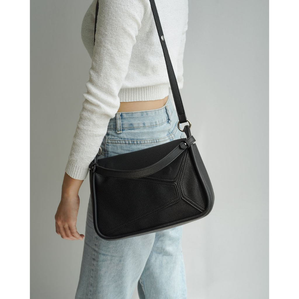 Jual KAMĪ x Attera - Medium Lou Bag - Tas Wanita | Shopee Indonesia