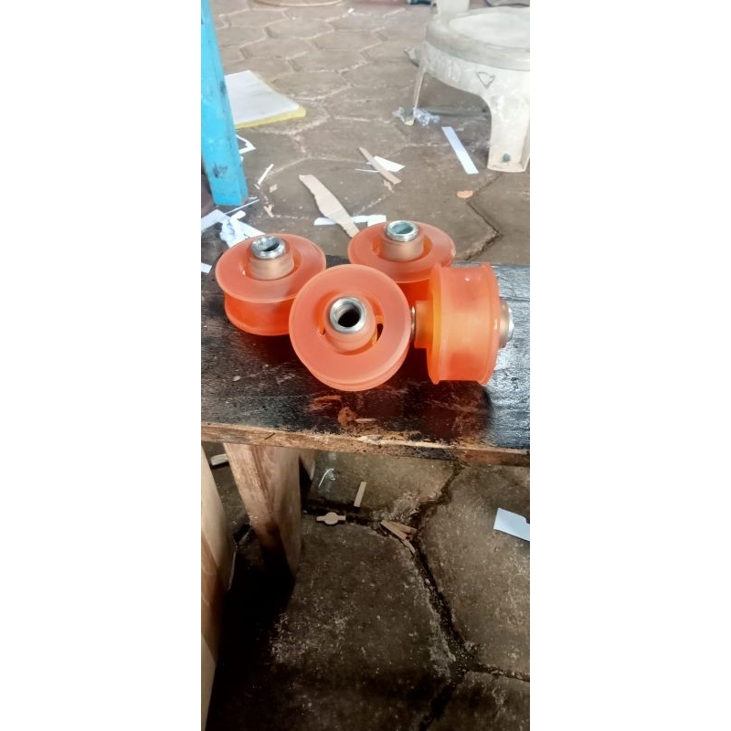 Jual Bushing Sayap Bushing Arm Depan Bawah Lower Arm Besar Nissan Grand ...